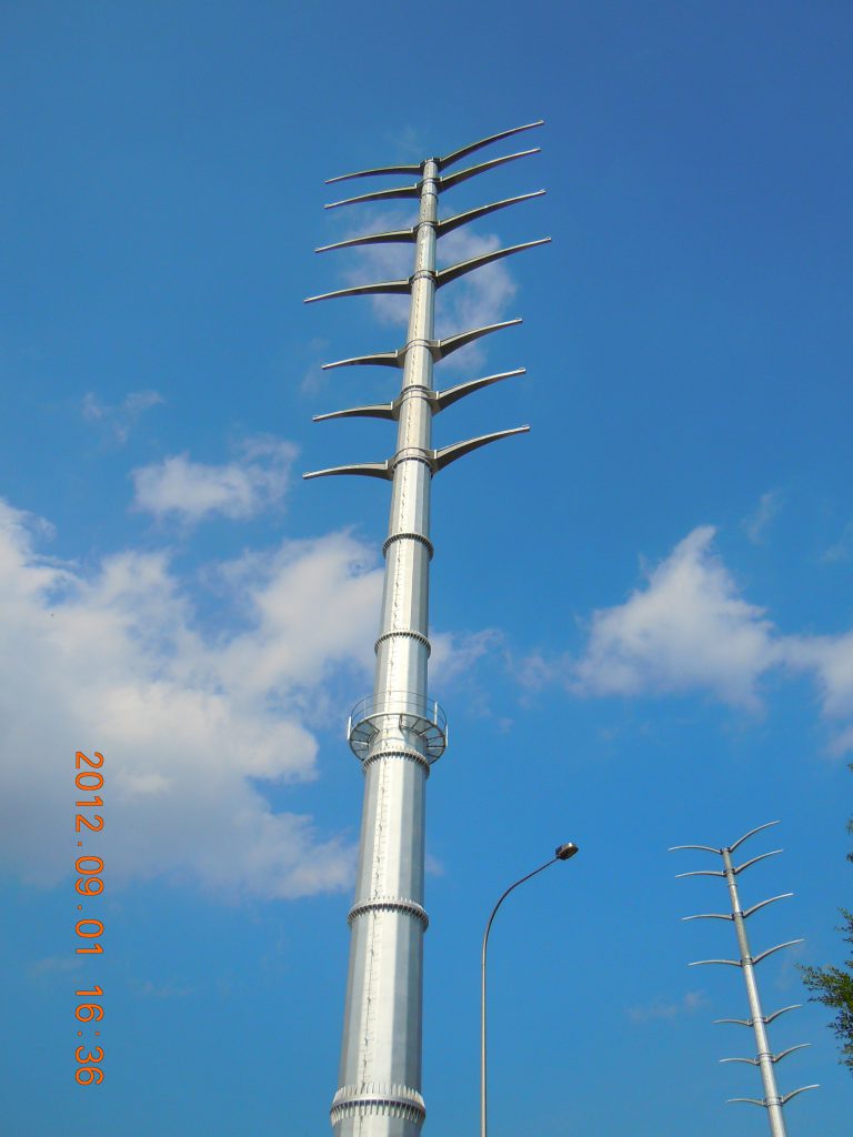 MRT Crossing – SB Powerline